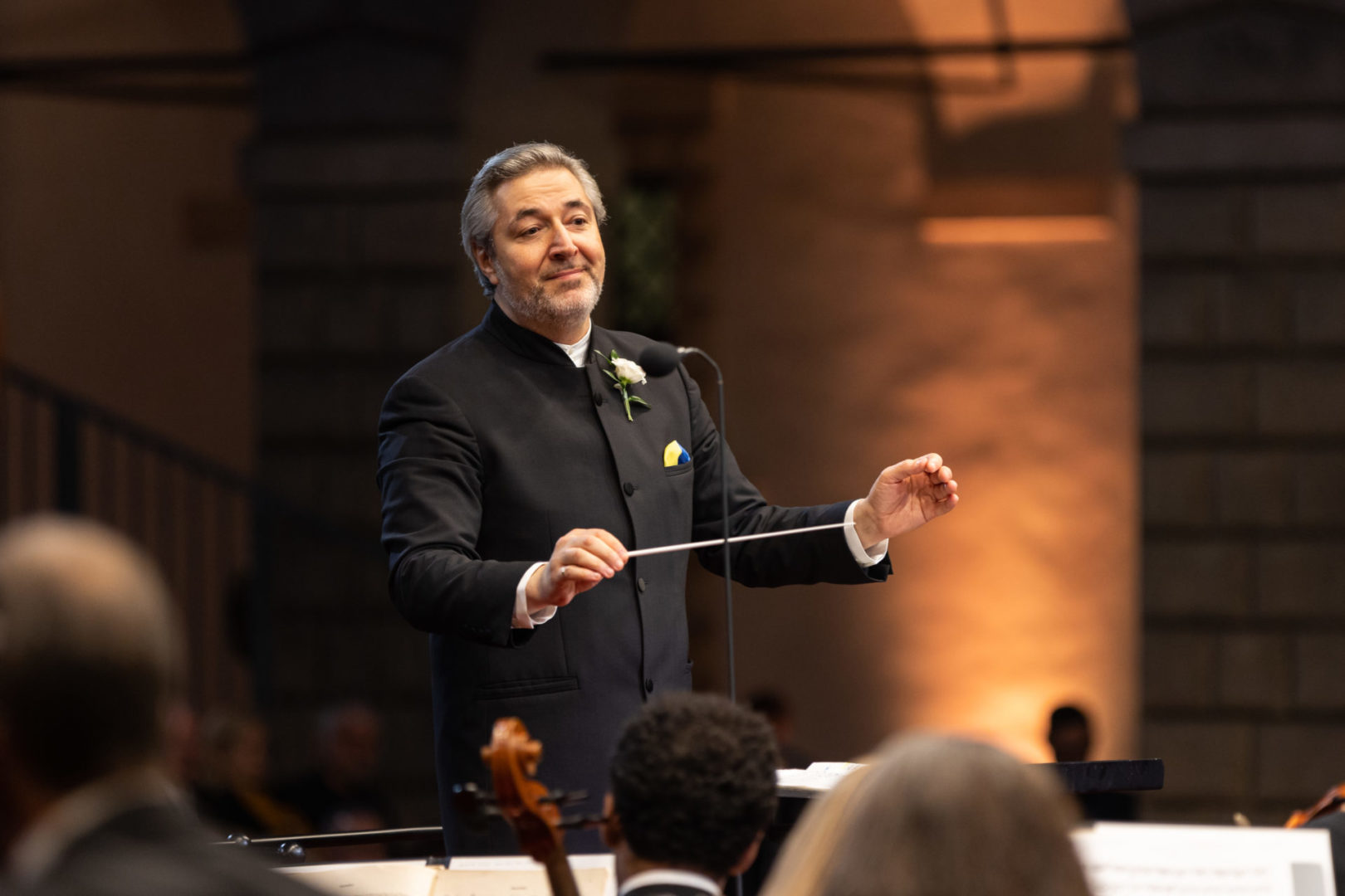 Daniel Raiskin se Slovenskou filharmonií v průsečíku tradic ...